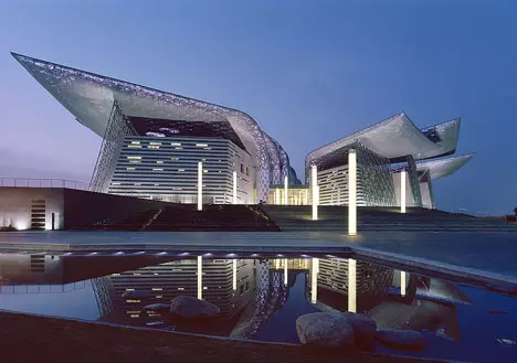 Wuxi Grand Theatre na PES-Architects