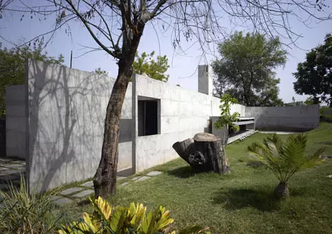 La casa amb boles de Matharoo Associates