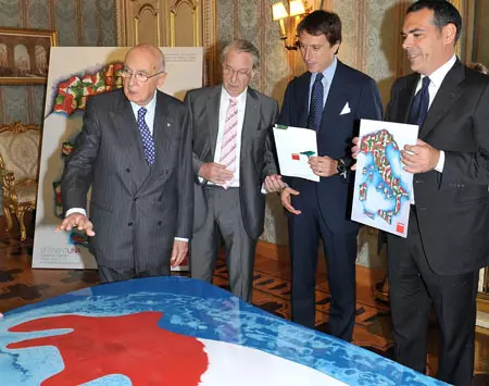 Tabella Italia ta' Gaetano Pesce għal Cassina