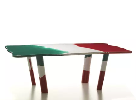 Table Italia par Gaetano Pesce pour Cassina