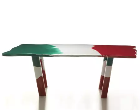 Table Italia par Gaetano Pesce pour Cassina