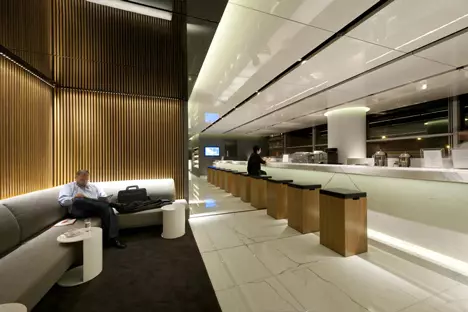 Foster + Partners Катей Тын океан өчен беренче класслы кабина дизайны