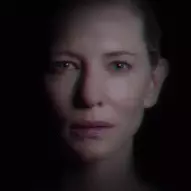 La vizaĝo de Cate Blanchett iom post iom foriĝas en la muzikfilmeto de John Hillcoat por Massive Attack.