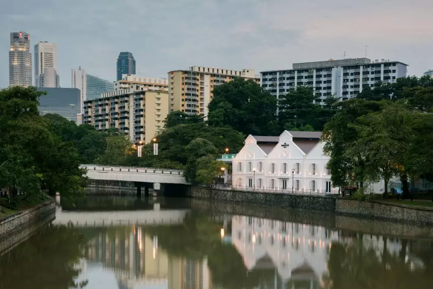 Warehouse Hotel i Singapore ger 