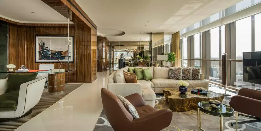 Four Seasons DIFC hotel ni Adam Tihany