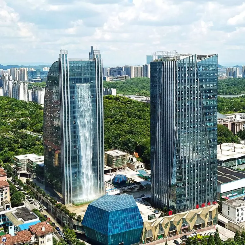 I 10 migliori grattacieli: Liebian International Building, Cina, di Ludi Industry Group