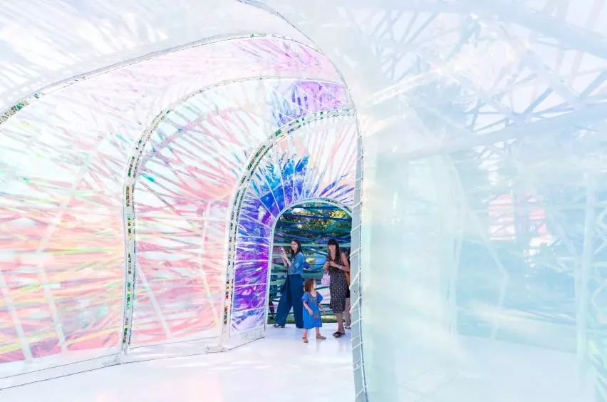 Second Home Serpentine Pavilion door SelgasCano