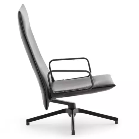 Usihlalo wePilot for Knoll nguBarber & Osgerby