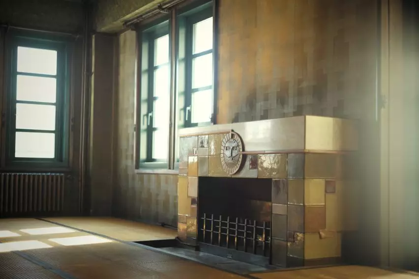 Fireplace sa dating punong-tanggapan ng Nintendo sa Kyoto