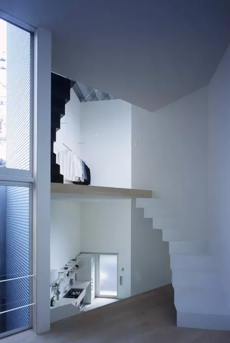 W-Window House by ALPHAville