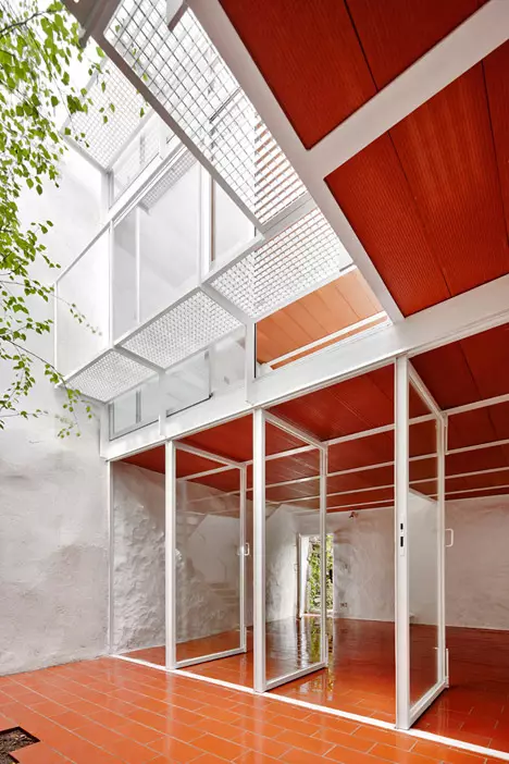 Luz House av Arquitectura-G