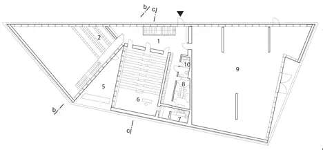 KCEV House oleh Petr Hajek Architekti