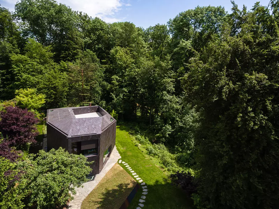 Casa Forest de Daluz Gonzalez Architekten