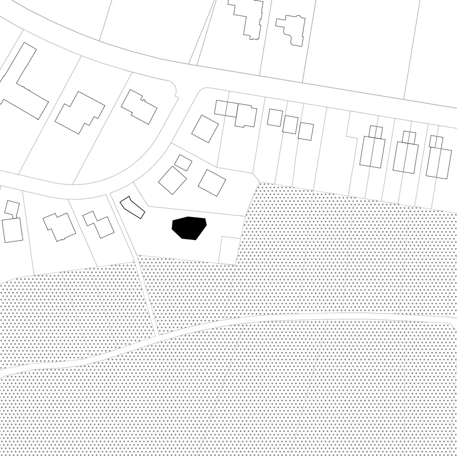 Casa-Forest_Daluz-Gonzalez-Architekten_dezeen_site-plan_1