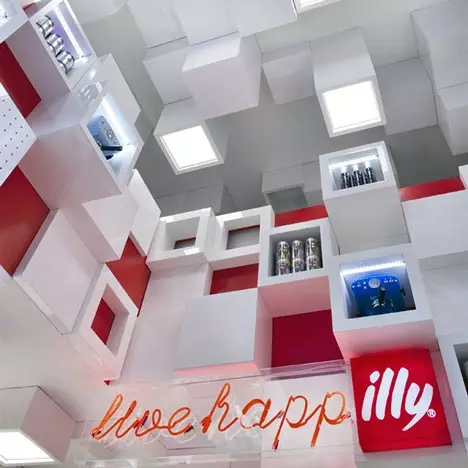 Illy Shop oleh Caterina Tiazzoldi