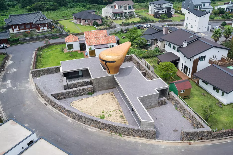 Wind House na wyspie Jeju autorstwa Moon Hoon