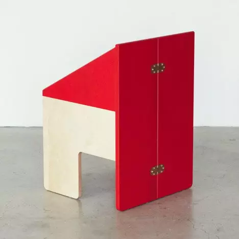 Dollhouse Chair ni Torafu Architects