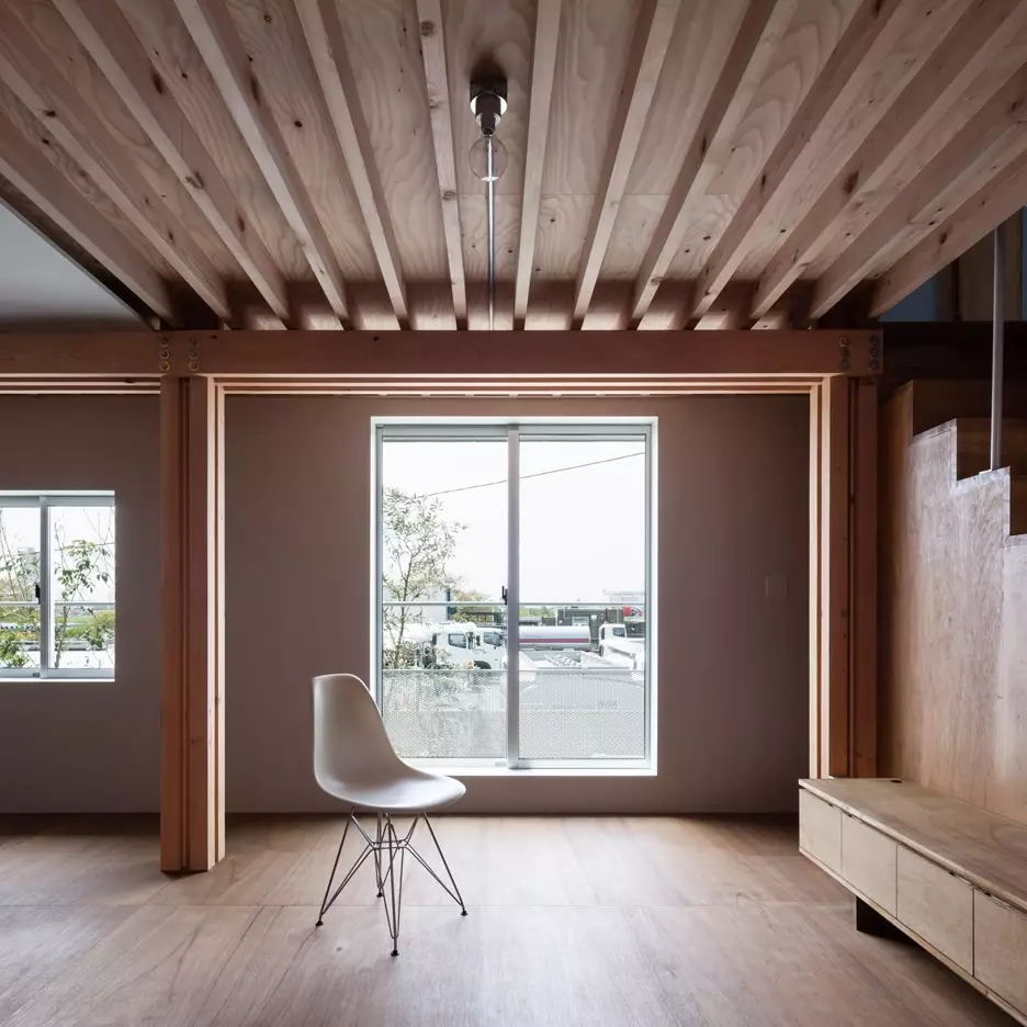 Maison à 4 colonnes de Tokyo par FT Architects