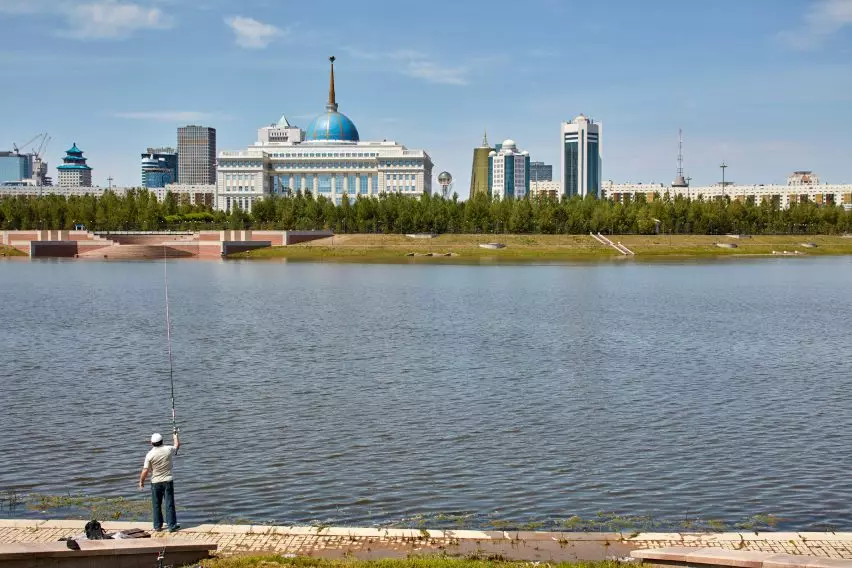 Paul Raftery fotografía Astana poscomunista