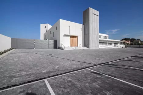 Monastery Royal ee Santa Catalina de Siena waxaa qoray Hernandez Arquitectos