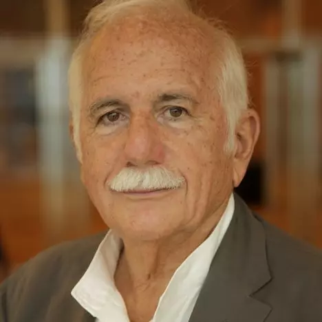 Moşe Safdie