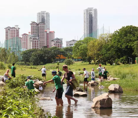 Kallang River Bishan Park nke Atelier Dreiseitl dere