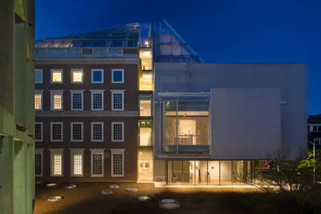 Harvard Art Museums renovigo kaj vastiĝo de Renzo Piano