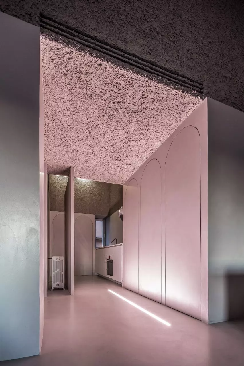 house-of-dust-antonino-cardillo_dezeen_2364_col_10