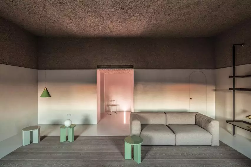 house-of-dust-antonino-cardillo_dezeen_2364_col_3