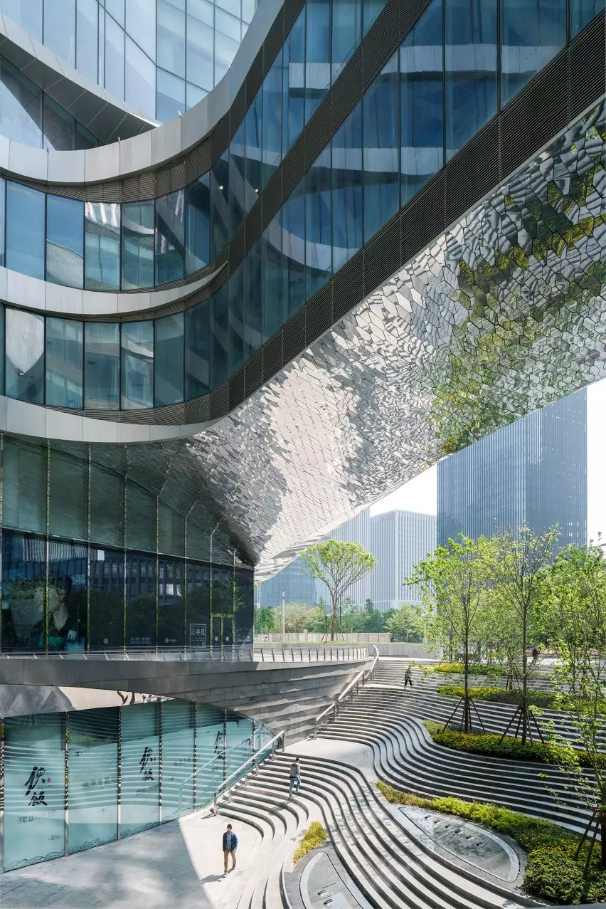 UNStudio completa uno sviluppo ad uso misto a Hangzhou, in Cina