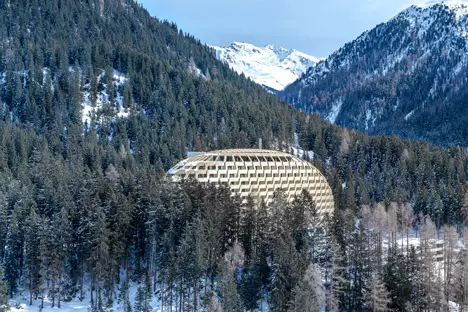 Hotel Davos oleh OIKIOS