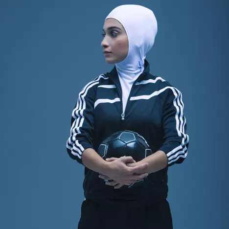 Sports Hijab troch ResportOn