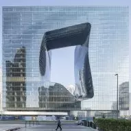 Zaha Hadid Architects tərəfindən Opus Dubai