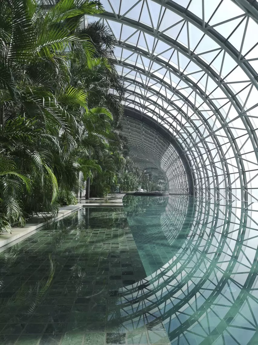 The Crystal a Raffles City Chongqing per Safdie Architects