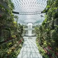 Bangunan Bandara Jewel Changi dening Safdie Architects