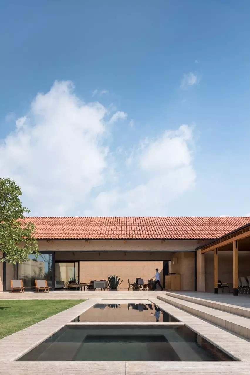 Casa Moulat rezidencia Hidalgo Mexikóban, a Centro de Colaboracion Arquitectonica által