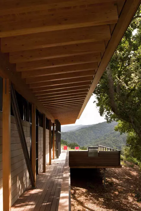 Rumah Tamu Halls Ridge Knoll oleh Bohlin Cywinski Jackson