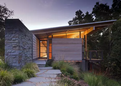 Casa de huéspedes Halls Ridge Knoll por Bohlin Cywinski Jackson