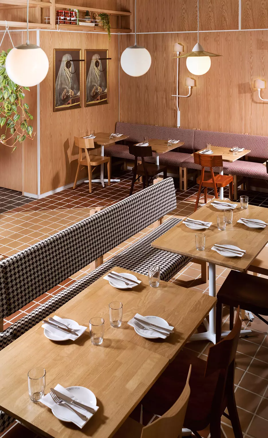 Osteria-Savio-Volpe-ni-Ste-Marie_dezeen_936_0