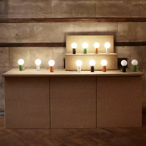 Sayop-para-Hay_Joel-Hoff_Pag-on-lamp_dezeen_468_0