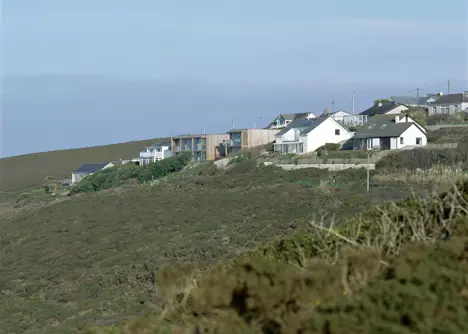 Twee Passive Solar Gain Houses in Porthtowan deur Simon Conder Associates