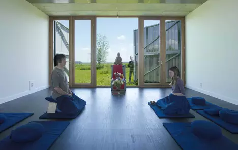 Budhistické meditačné centrum Metta Vihara od Bureau SLA