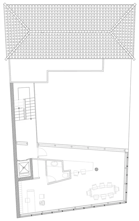 Loftsteinaeining – Leonidou 58 eftir Antonas skrifstofu