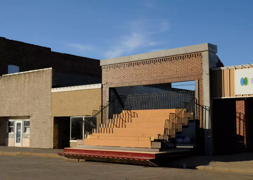 Ganyan Dezeen Awards: The Storefront Theatre pa Matthew Mazzotta