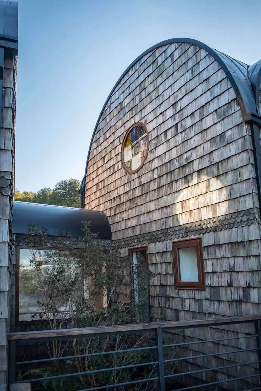 Casa Abovedada het drie onderling verbonde volumes