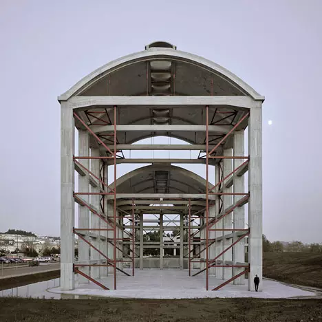 La Cros Factories by Diaz&Diaz Arquitectos