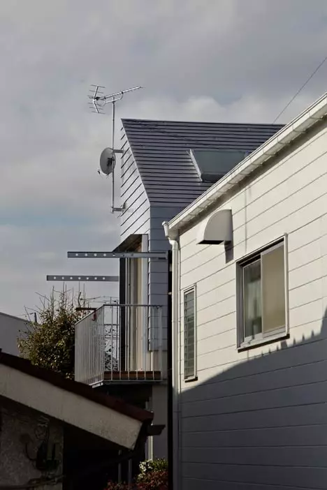 Casa en Ookayama por Torafu Architects