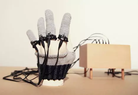 Knit Sensors eftir Yen Chen Chang