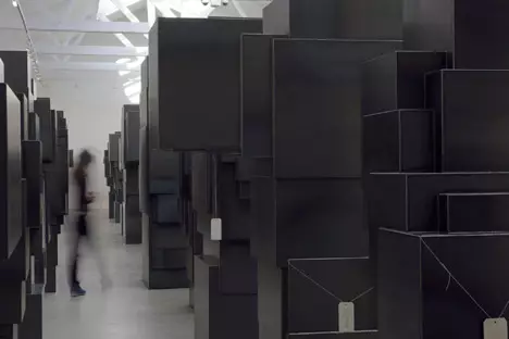 Ikaduha nga Lawas ni Antony Gormley sa Thaddaeus Ropac Galerie