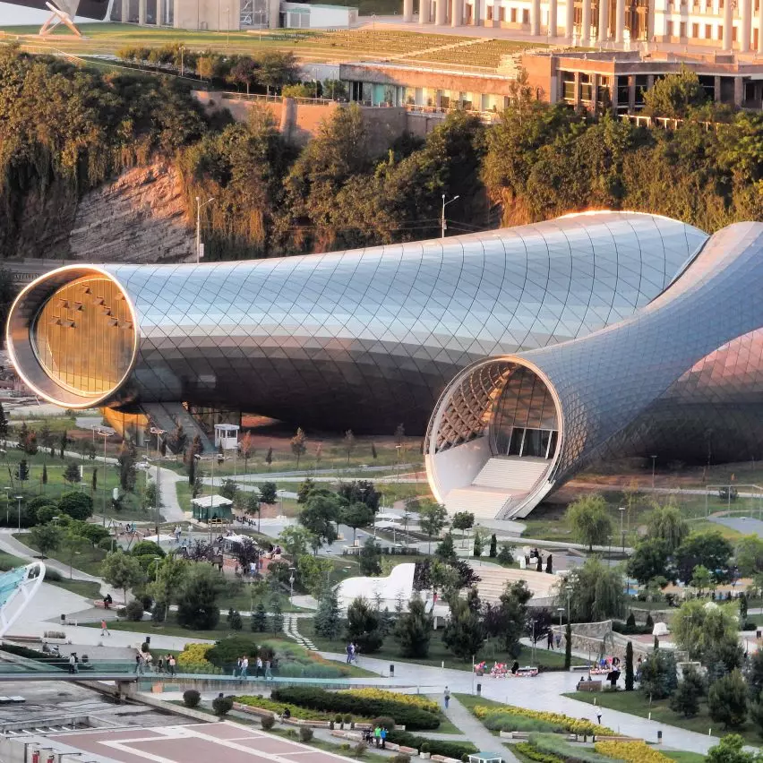 Postes chez Studio Fuksas